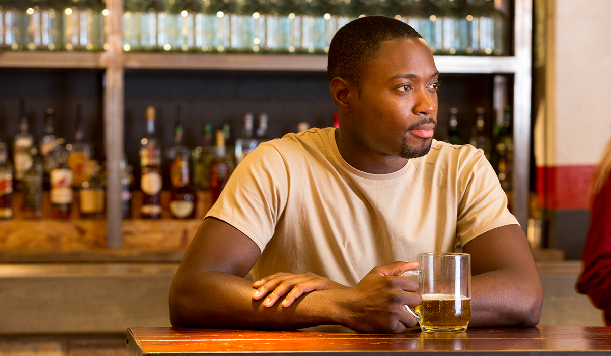 Discoveries in Medicine - Heavy Drinking May Escalate Arterial Stiffening