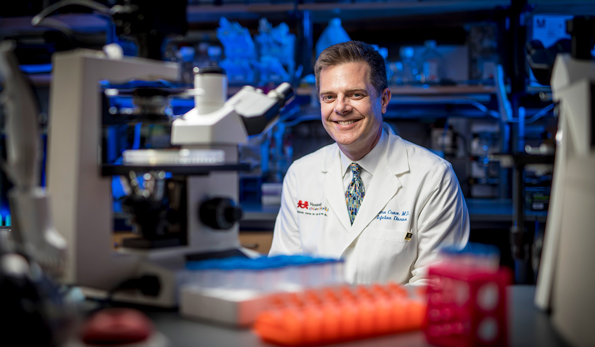 Discoveries in Medicine - Virus Researcher James Crowe Turns to RSV ...